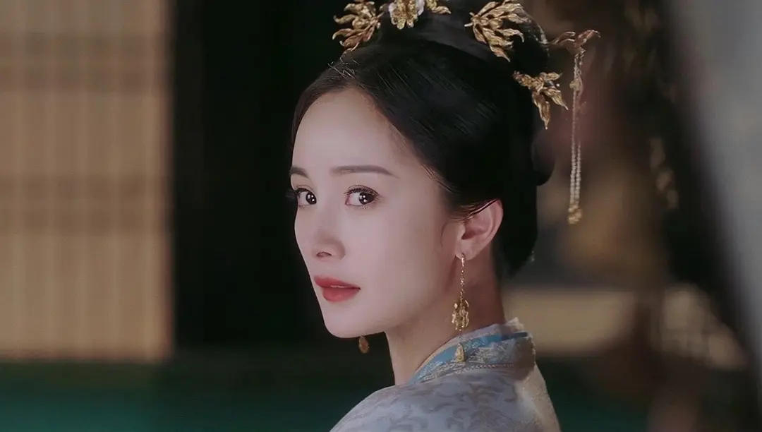 Mrs. Hu Zhu: Yang Mi and Chen Weiting's after-sales are super sweet, and the "crazy criticism ...