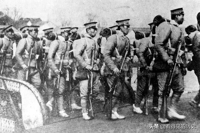 The old photos of the Revolution of 1911 truly recorded the war scenes ...