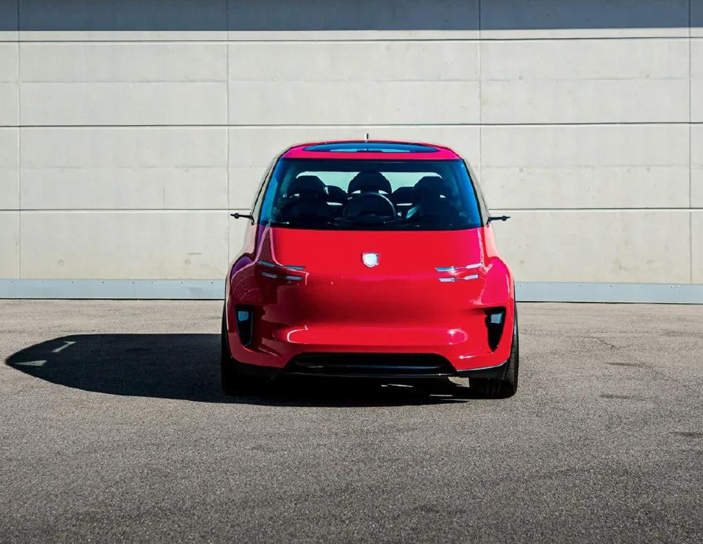 The new MPV concept car built by Porsche, sliding doors, center ...