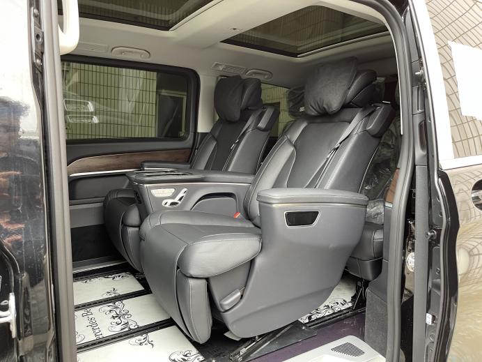 Practical modification of Mercedes-Benz V-Class - iMedia