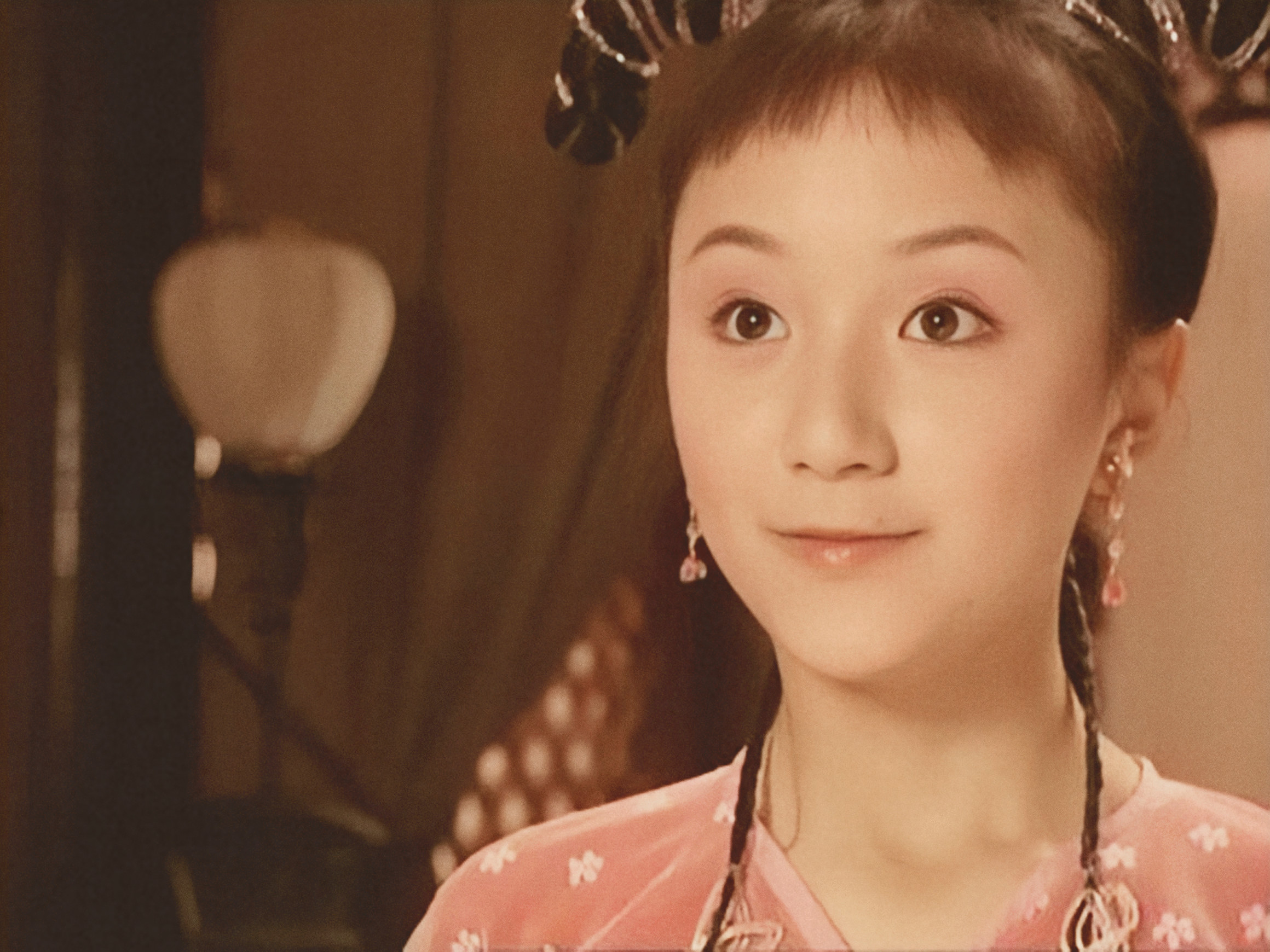 Li Qian: At the age of 16, she became an actor to treat her father's ...