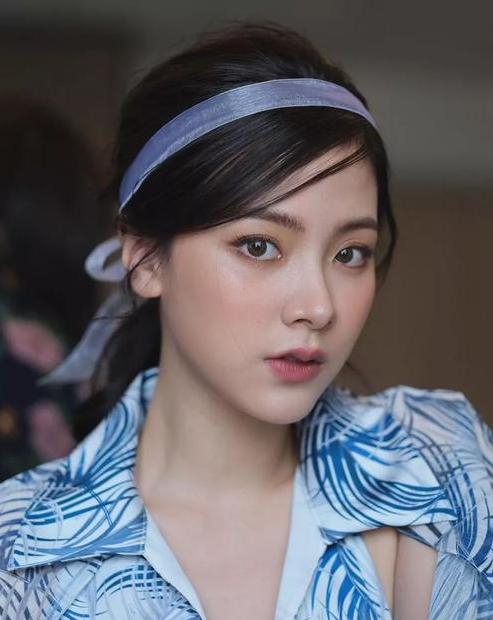 Hong Xiaoling was delayed by Ruby Lin, so she only played the leading ...