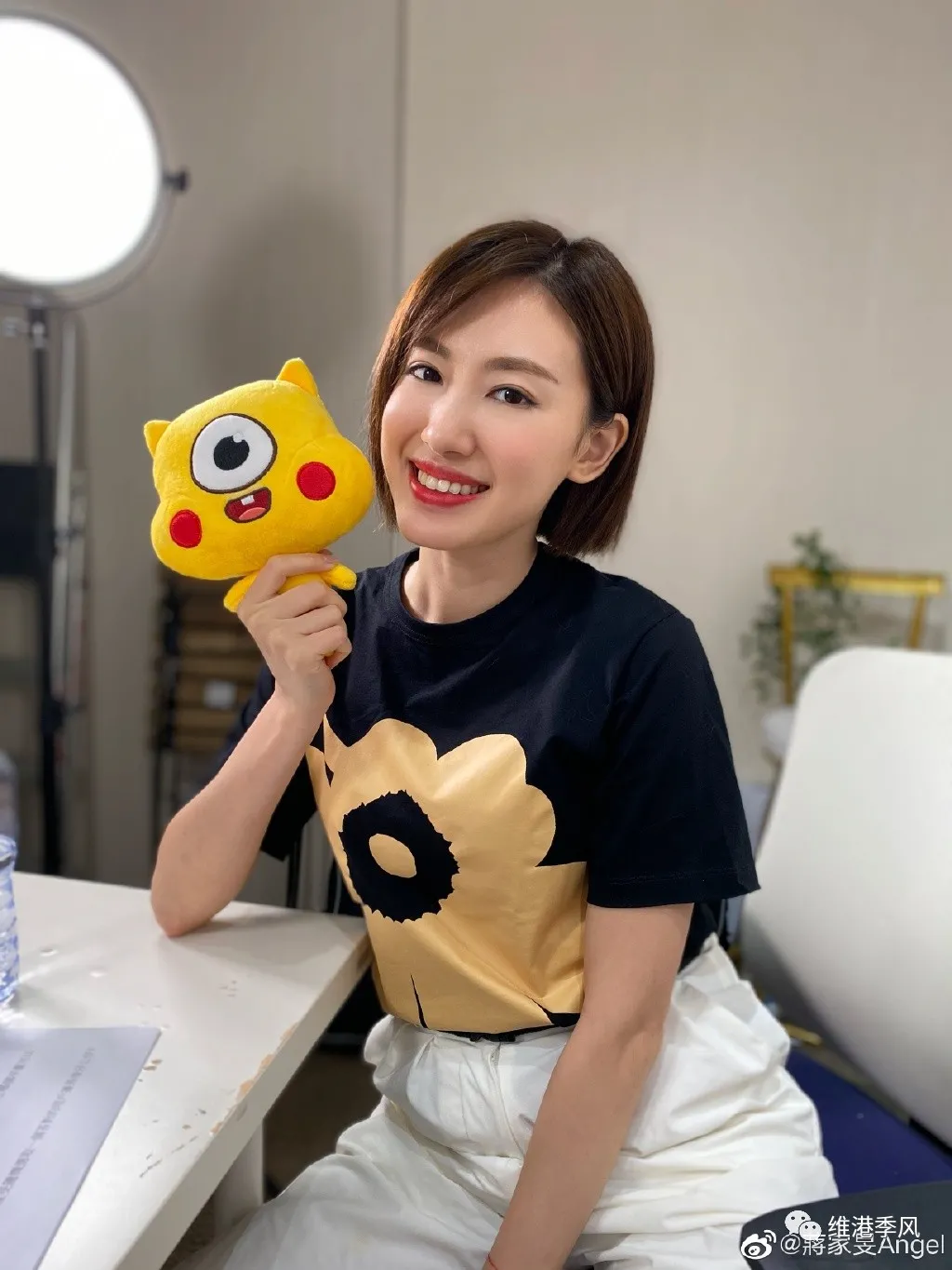 TVbeople Jiang Jiamin: Being the protagonist for the first time, the ...