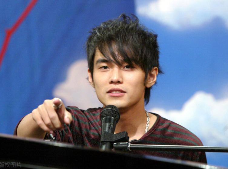 Let Yuyan Peng fall in love for 3 years, Jay Chou and Luo Zhixiang ...