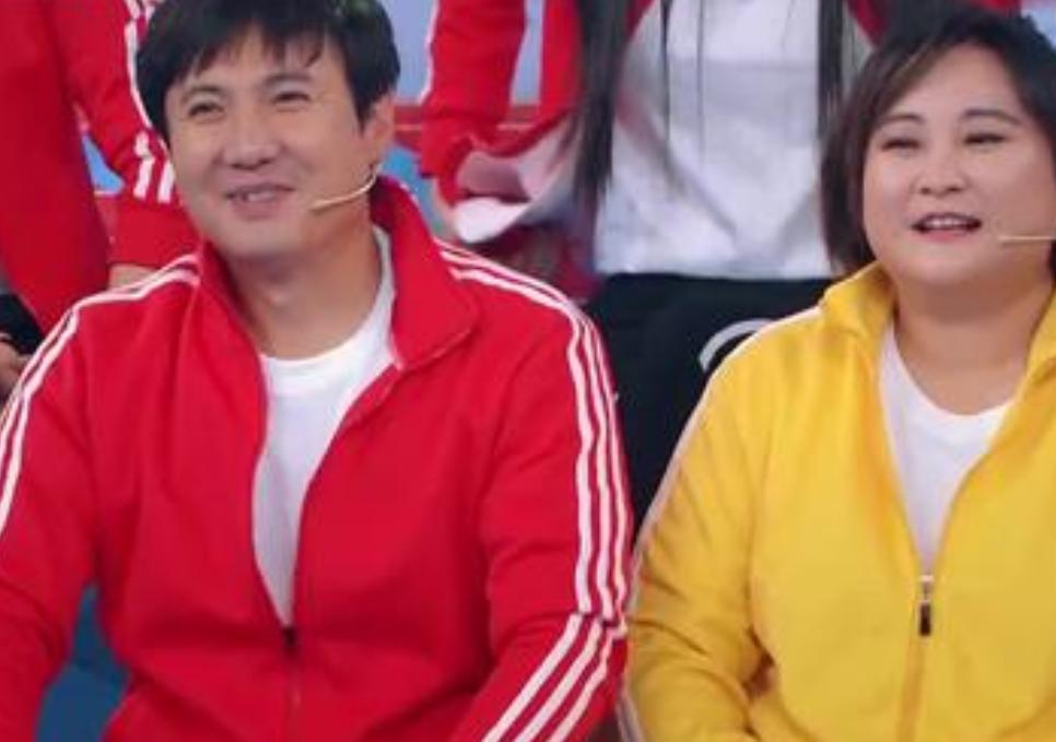 Shen Teng and Jia Ling laughed loudly when they were together, and ...