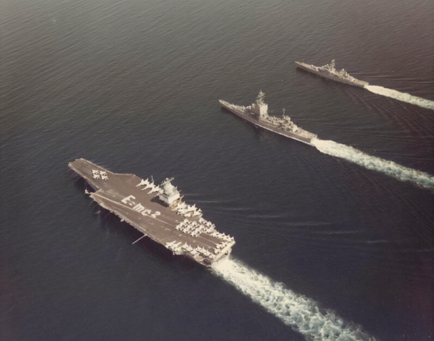 Only two countries in the world have nuclear-powered aircraft carriers ...