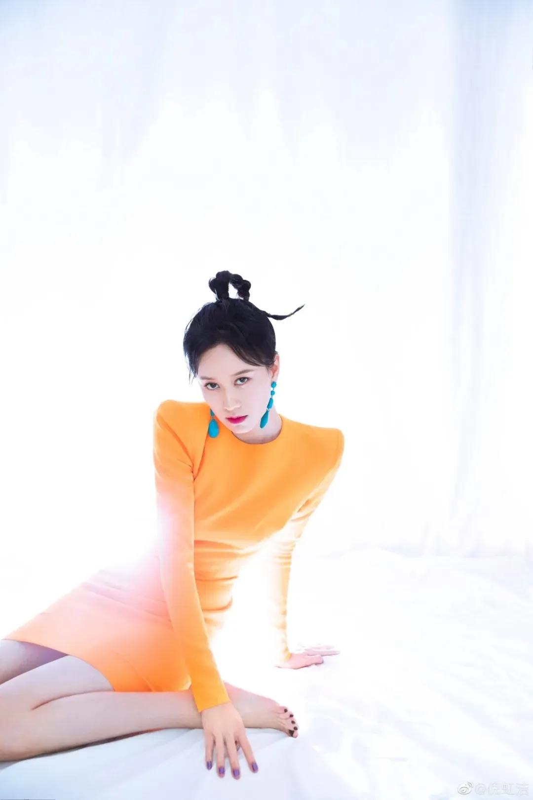 Ni Hongjie is still so beautiful at 43 years old - iNEWS