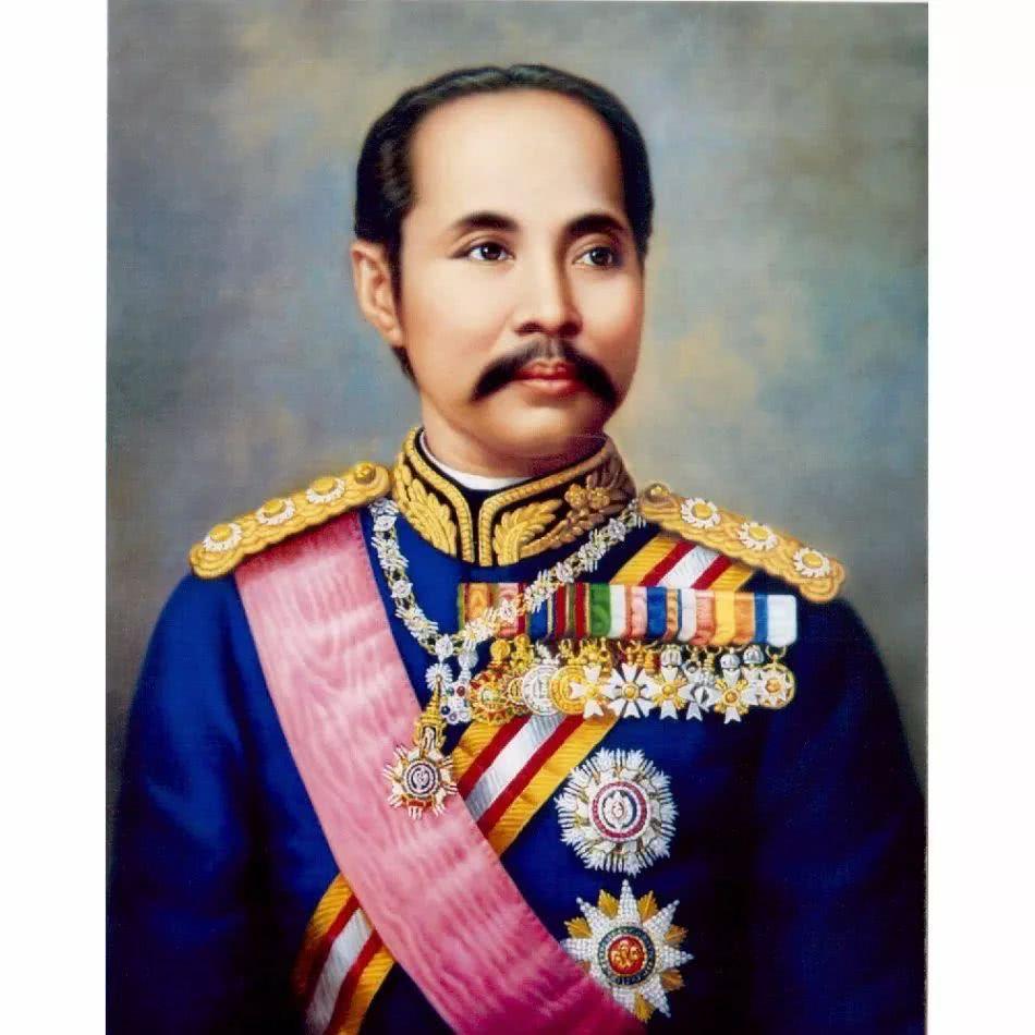He is the most enlightened king in Thai history, marrying his four half ...