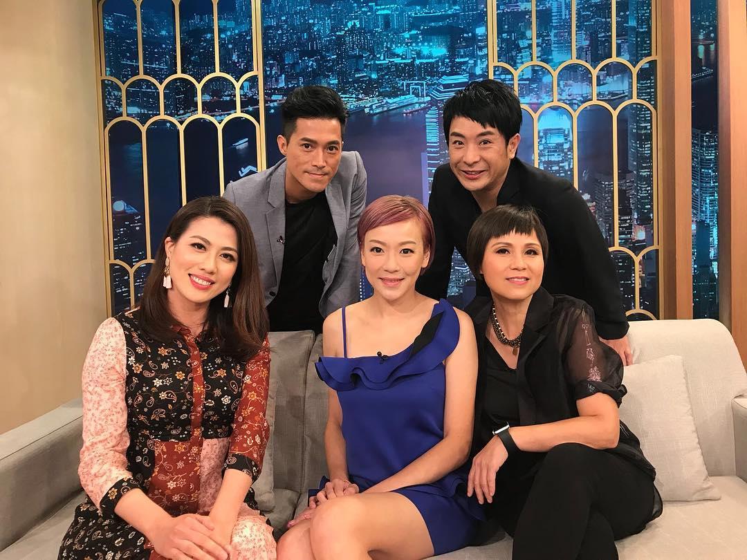 45-year-old Hong Kong sister Liang Minyi works part-time in a bakery ...