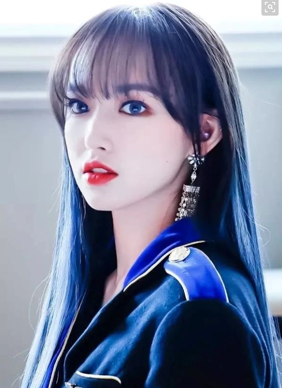 Cheng Xiao Photo Album - iNEWS