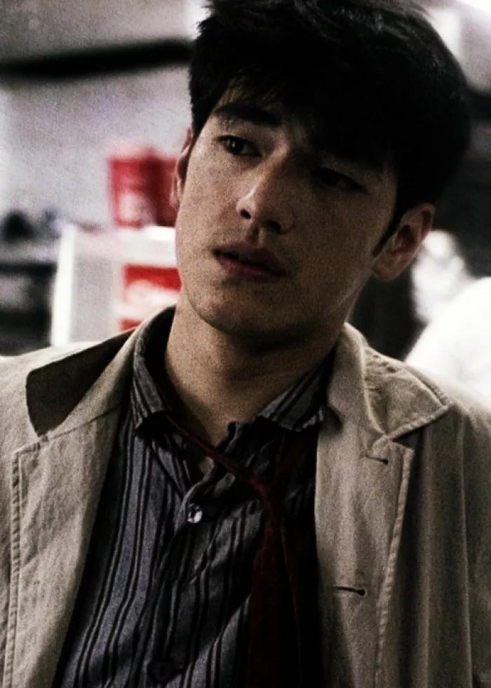 He suddenly ceased to be popular, it was the four emotions that dragged ...