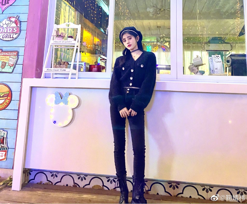 Ju Jingyi's modern drama exposes his shortcomings. The high-waisted ...