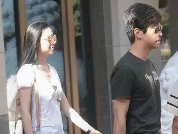 Li Jian's wife Meng Xiaobei: I met Li Jian at the age of 5, and we have ...