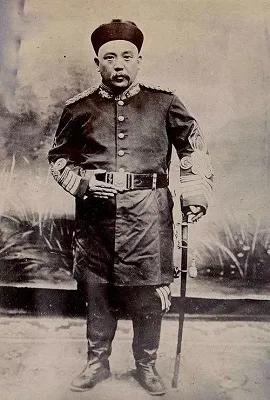 During the Revolution of 1911, the Beiyang Army had only six towns. Why ...