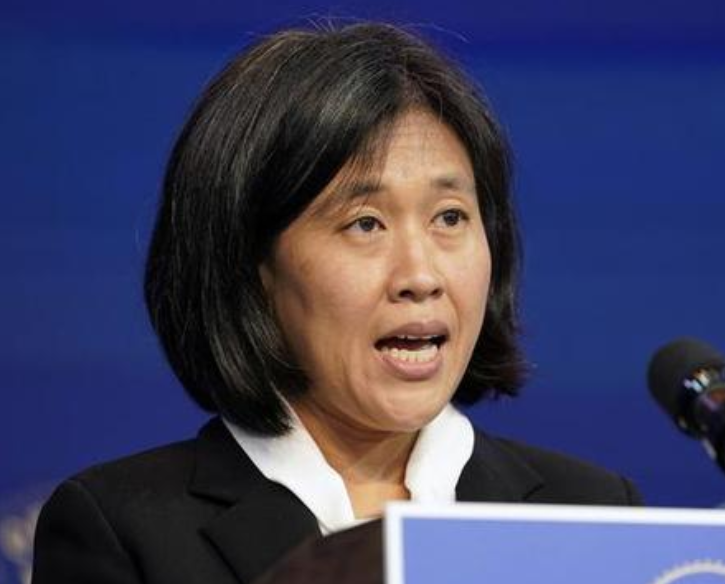 Identify yourself as an American!Dai Qi, a female politician of Chinese ...