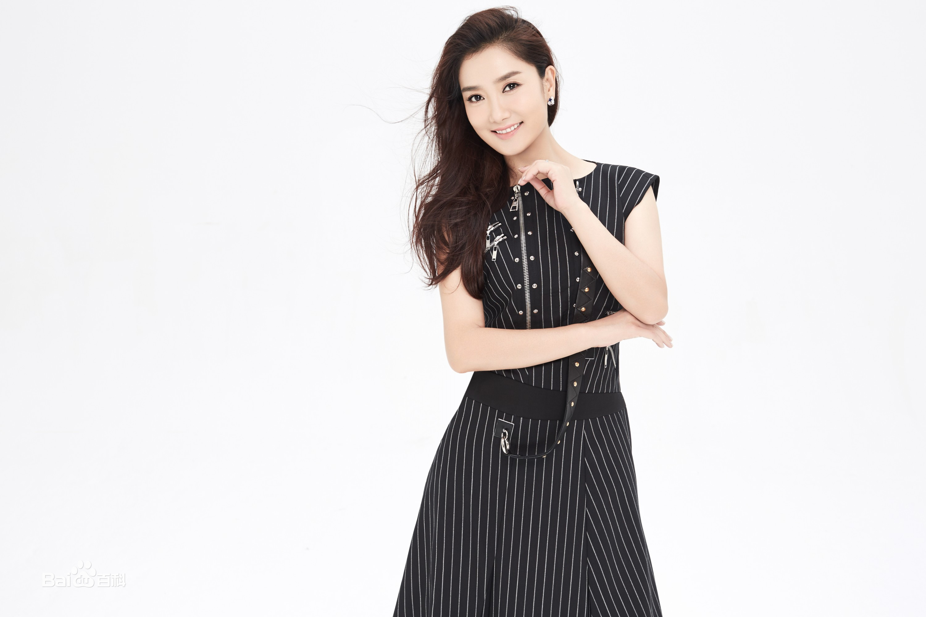 "Legend of the Phoenix" Linghua and her husband have been married for 10 years and have a ...