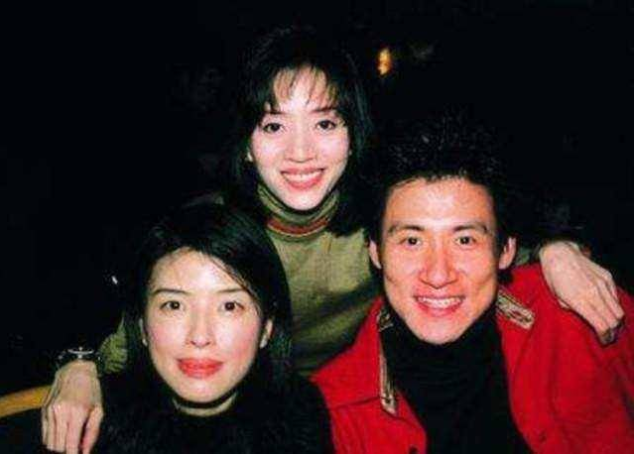 29 years ago, Huang Langwei slapped Anita Mui, and then Huang Langwei ...