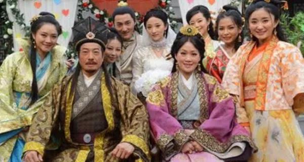 The 68-year-old Guo Ziyi returned from a victorious battle and asked ...