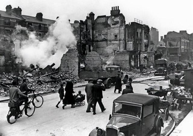 How terrible was the Tokyo bombing?The US Army dropped 2,000 tons of ...