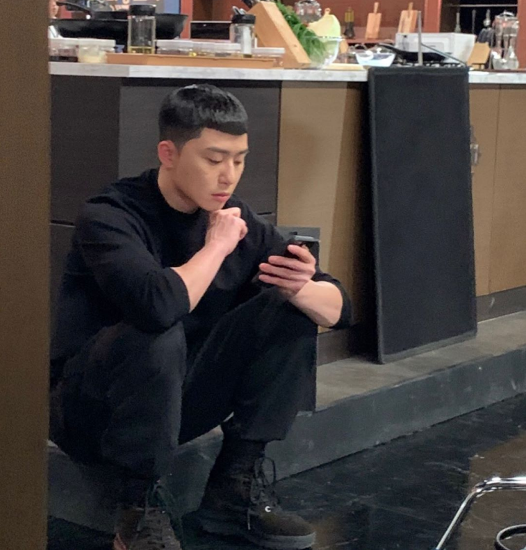 This year's popular "chestnut head" hairstyle is calm and energetic ...