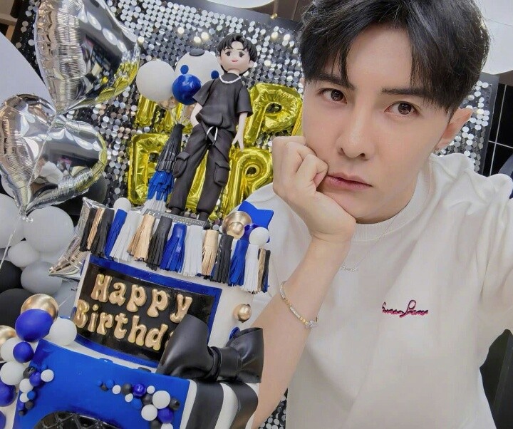 Tang Yuzhe took a photo of the site of the Gutian Conference and posted ...