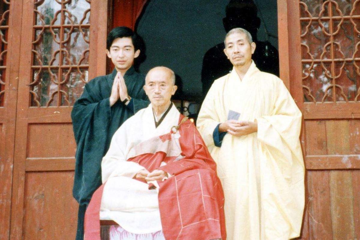 The famous Master Hai Deng in the 1980s was controversial after he ...