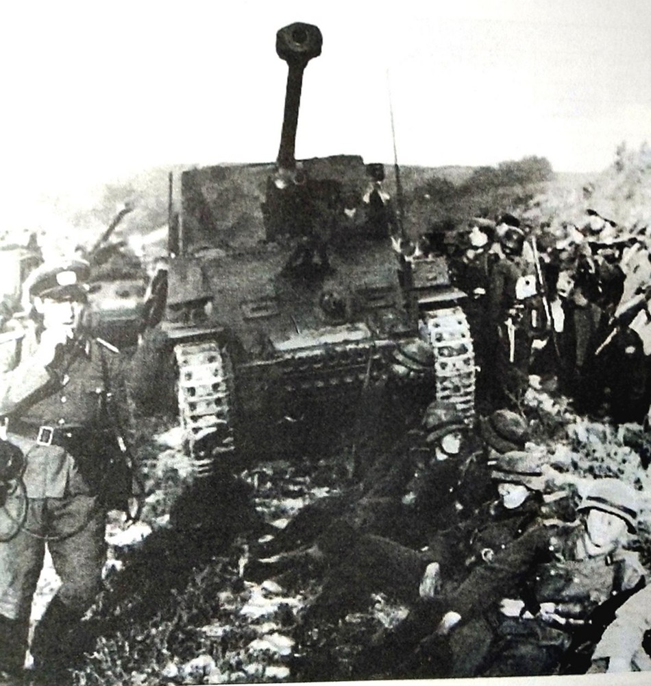 German tank destroyer of World War II "Weasel" anti-tank gun vehicle ...