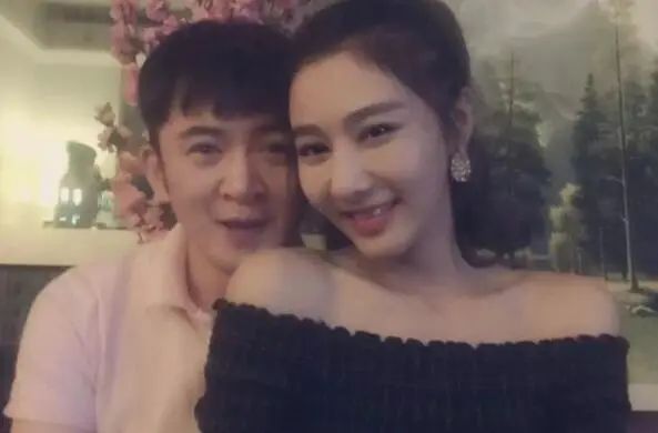 37-year-old Guo Jiaming was divorced and came out, and Hao Lei revealed ...