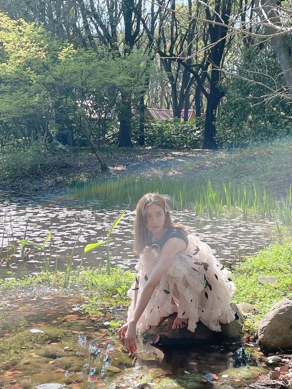 Star Beauty: Yan Danchen, Wu Zhehan Photo Album - iNEWS