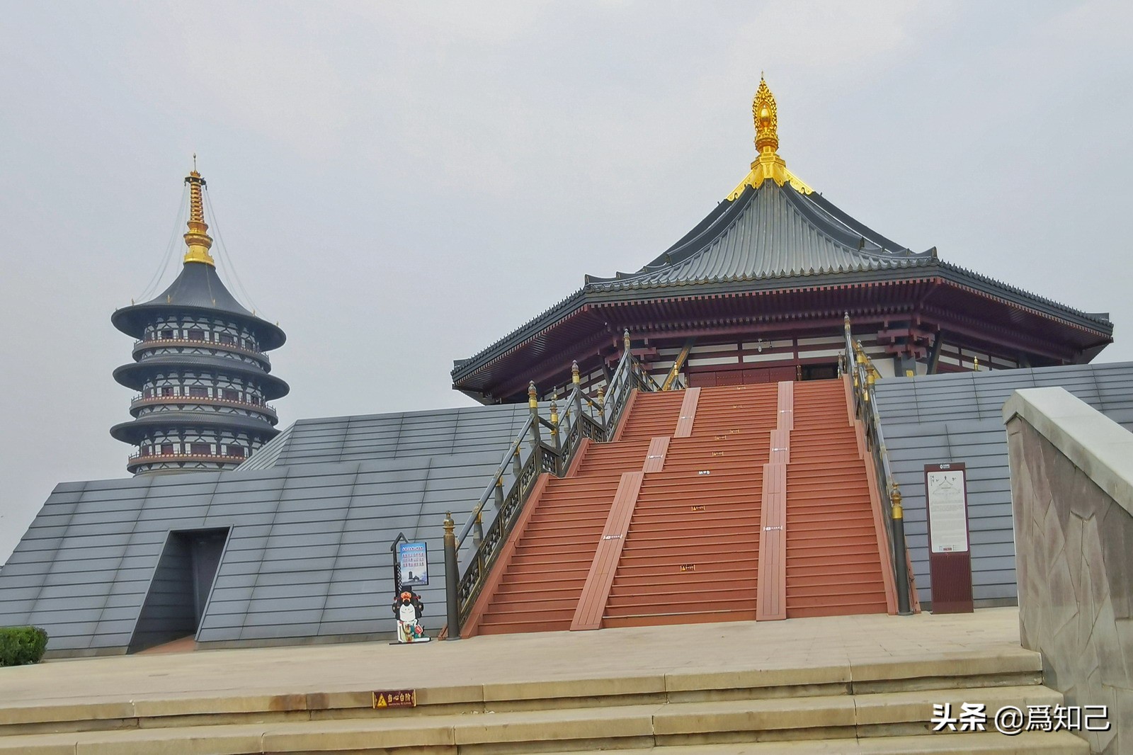 Yingtian Gate is the highest gate in ancient China and is known as "the ...