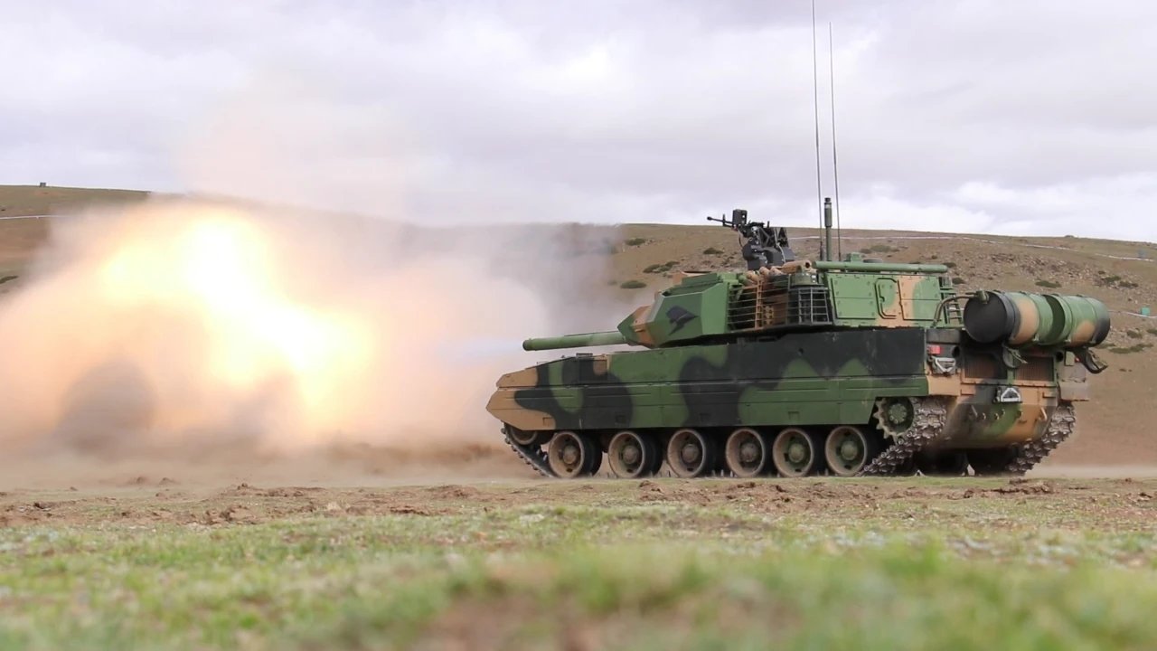 India rushed to buy more than 300 South Korean light tanks, just to ...