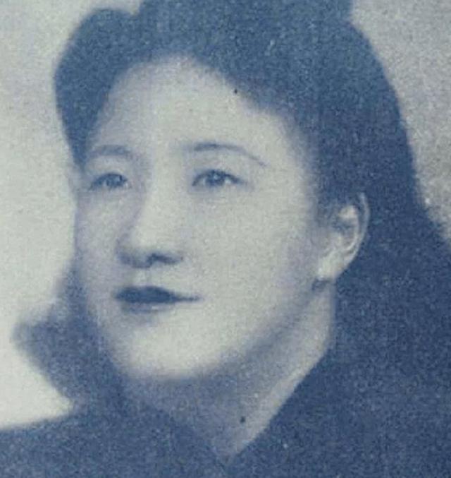 Su Qing, a talented girl in the Republic of China, divorced at the age ...