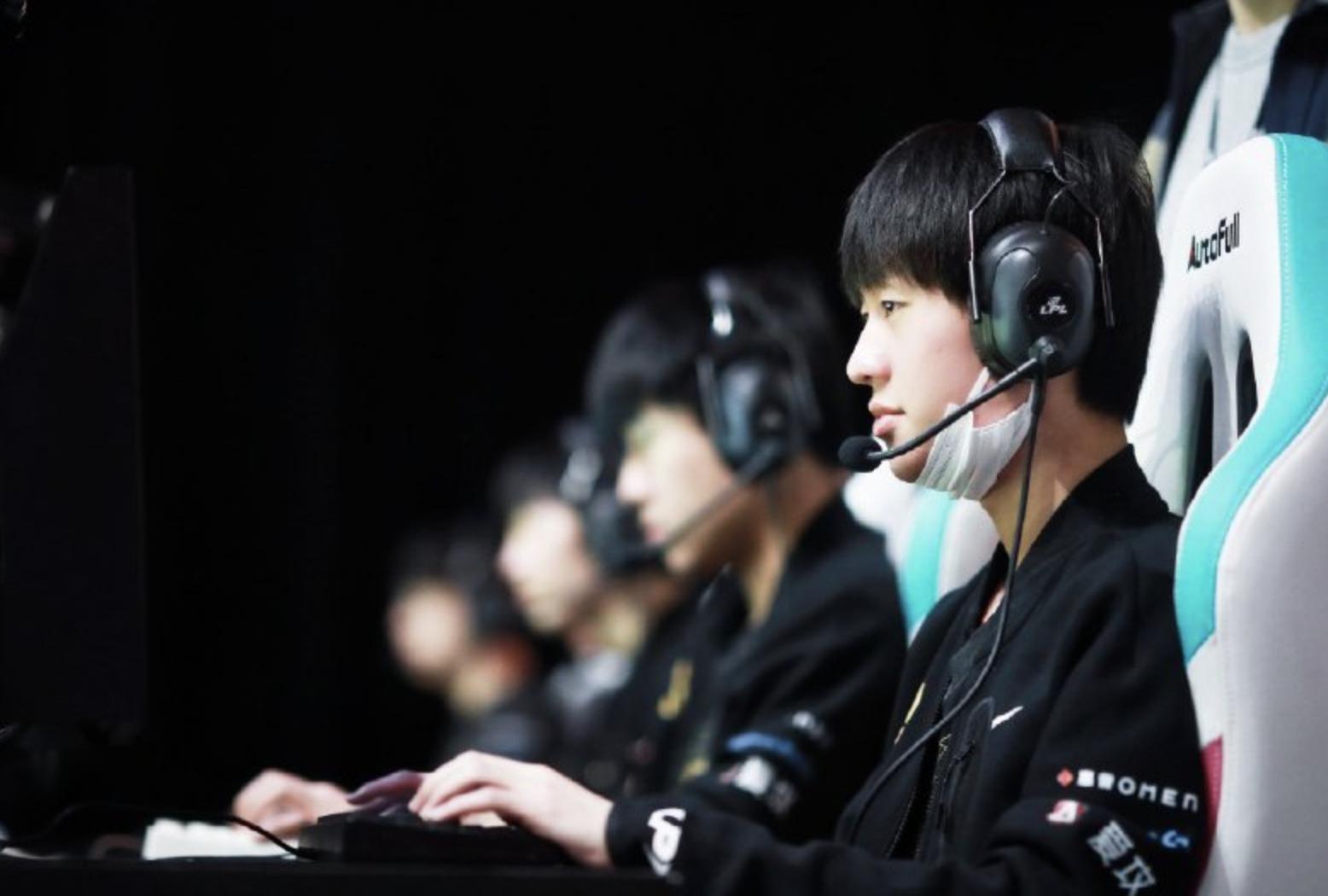 解說Joker：RNG今年確實很猛，但這個隊伍的上限不高 - 頭條匯