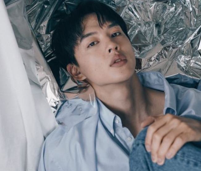 Yin Fang announced that he was promoted to be a father, the dancer's ...