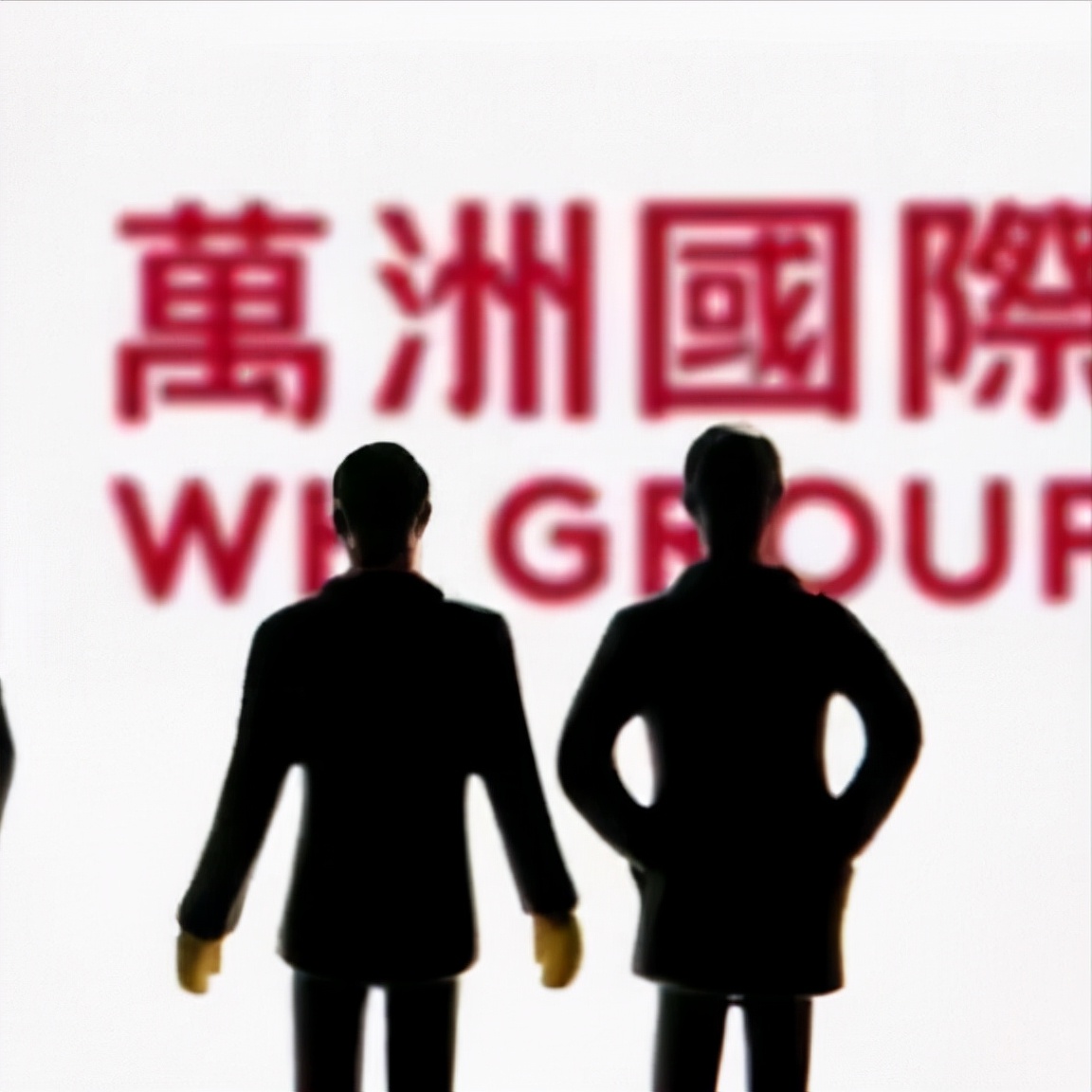 Shuanghui's "Four Deadly Sins" fell to the altar?The father and son brought out the "big melon ...