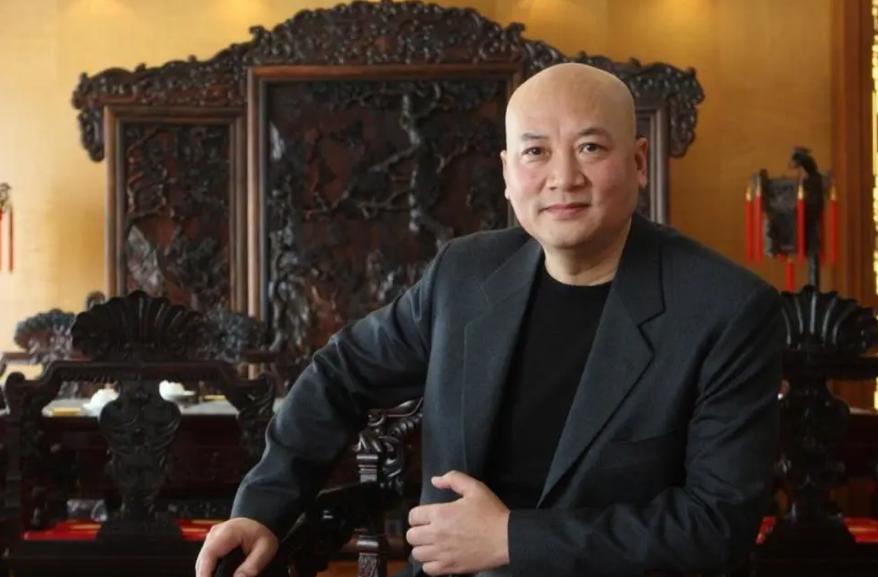 "Tang Monk" Chi Zhong Ruihan showed up!Red face and prominent belly, 80 ...