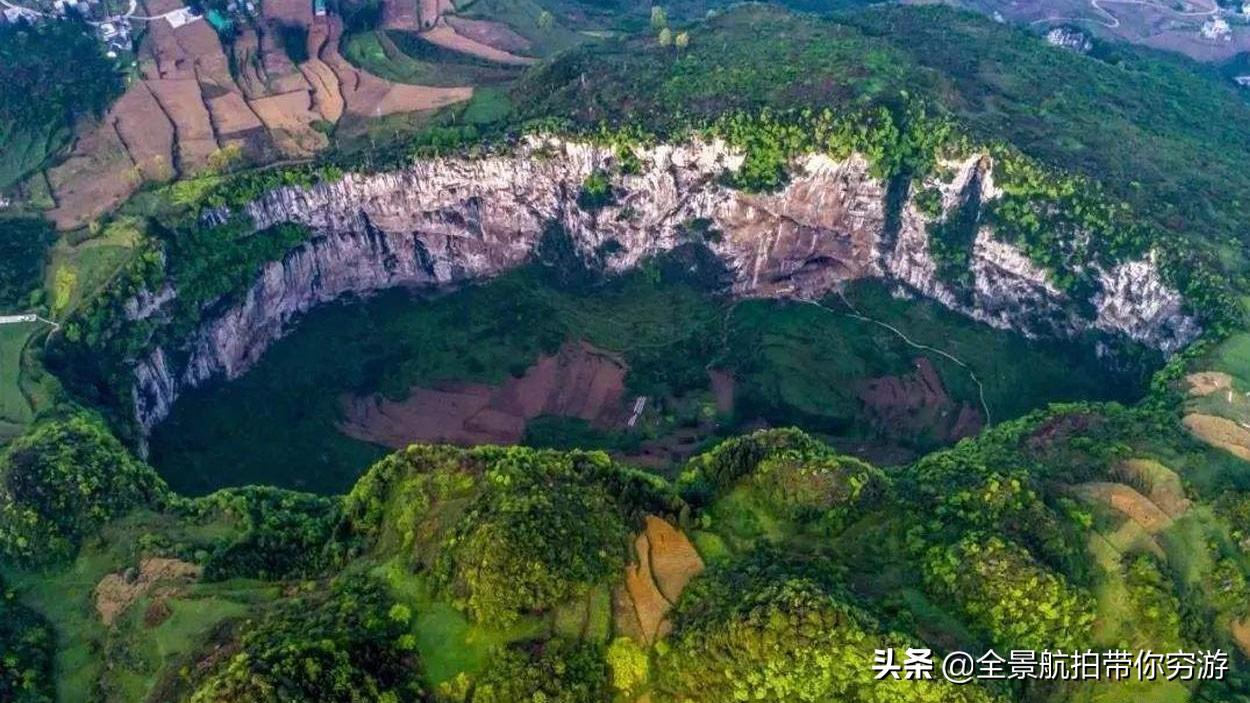 The top ten "most beautiful" magic tiankengs in the world are formed by ...