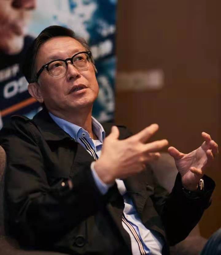 "Chinese Doctor" director Liu Weiqiang, broke out again after silence ...