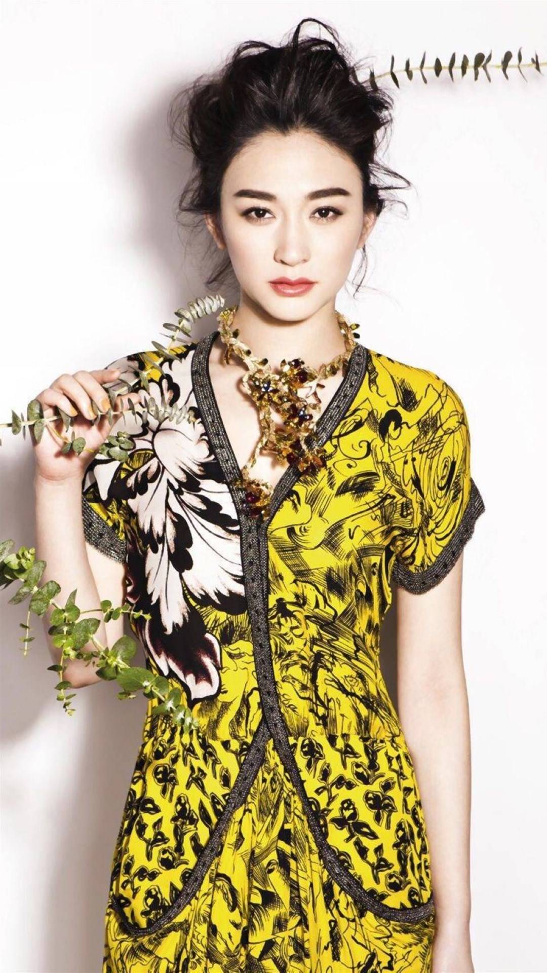 Mature domineering lady——Li Xiaoran - iNEWS