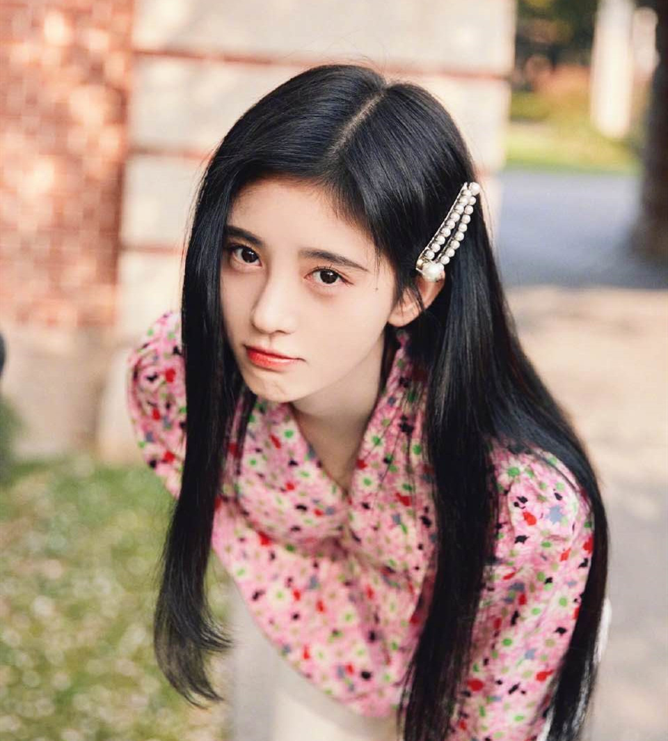 Jiang Yunsheng cooperated with Ju Jingyi. Fans expressed ...