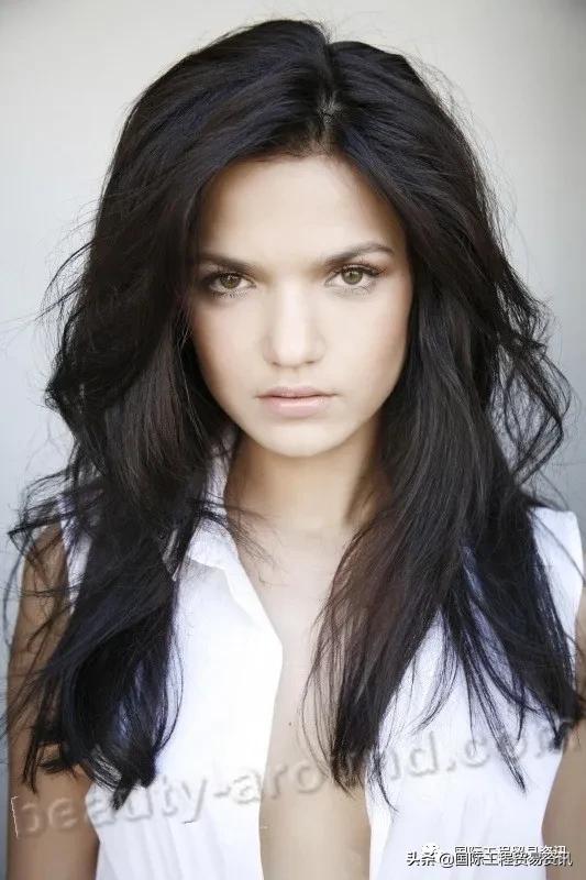 "Entertainment Stars" 2021 Top 25 Russian Beautiful Singers - iNEWS