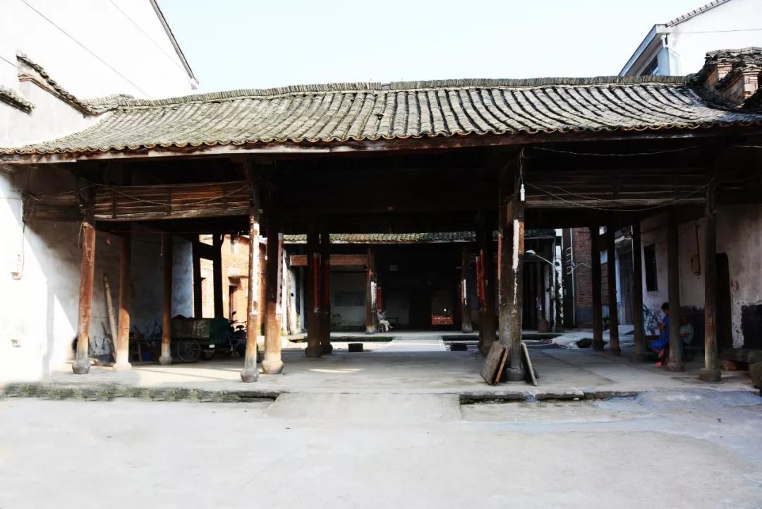 The history and culture of ancient buildings in Xuzhai Village, Huashui ...