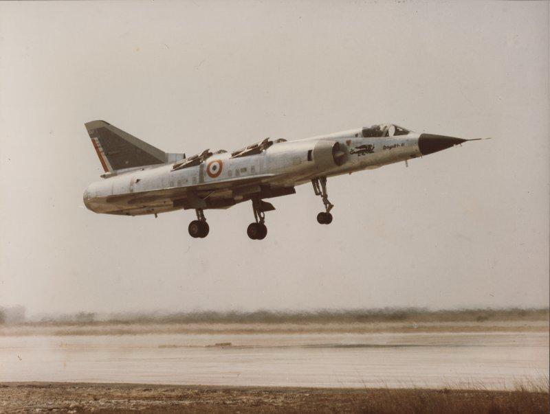 Cold War Republic-Fokker D.24 "Alliance" VTOL Interceptor - iNEWS