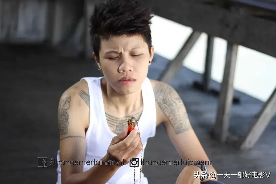 Use corpse oil to satisfy selfish desires, the evil and exciting movie "corpse oil 3D" - iNEWS