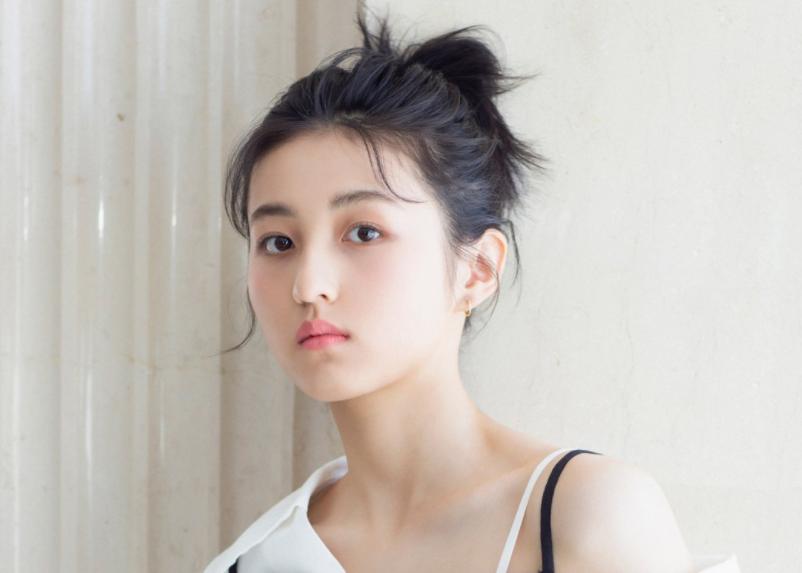 On the platform's gold list, "Her Little Pear Vortex" has been filmed ...