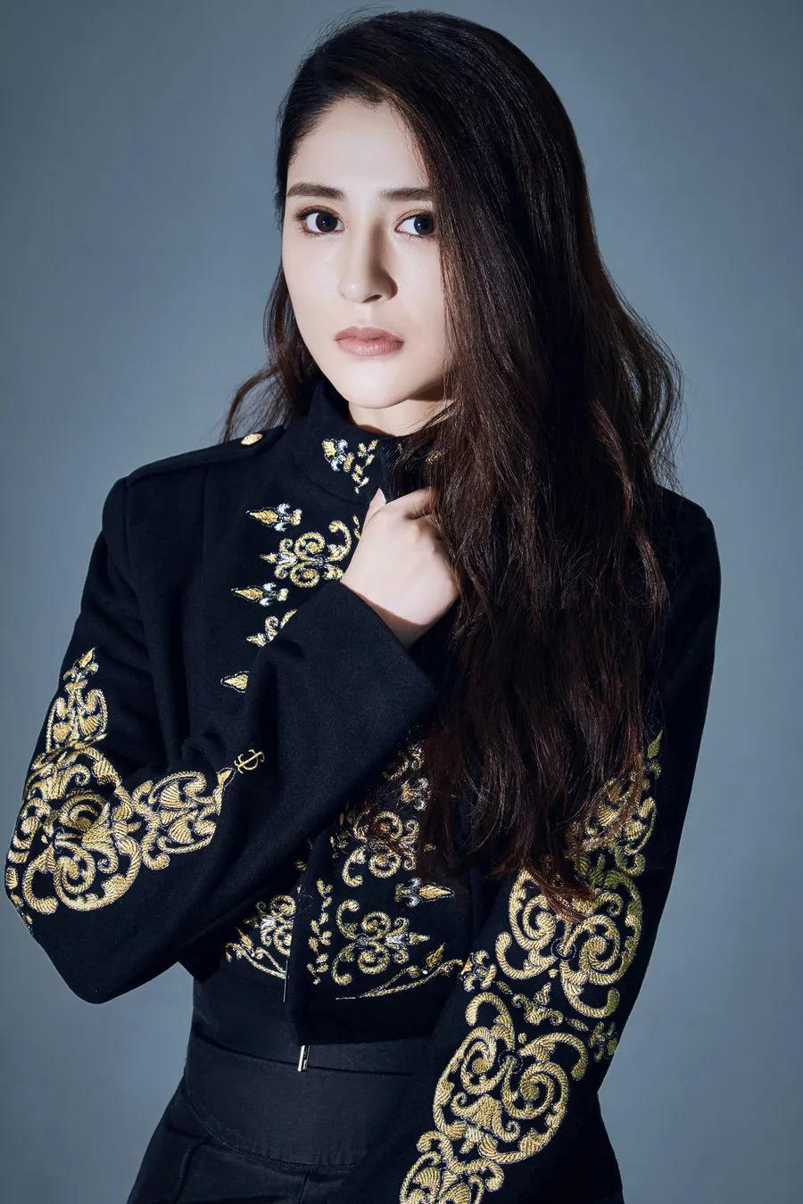 Li Xin Ai's beautiful pictures - iNEWS