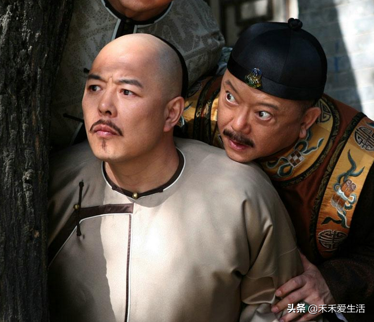 In the history of Heshen, apart from being a corrupt official and a ...