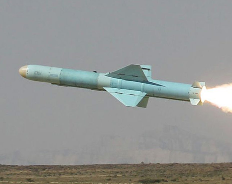 Why does the missile have a simple aerodynamic structure and still ...