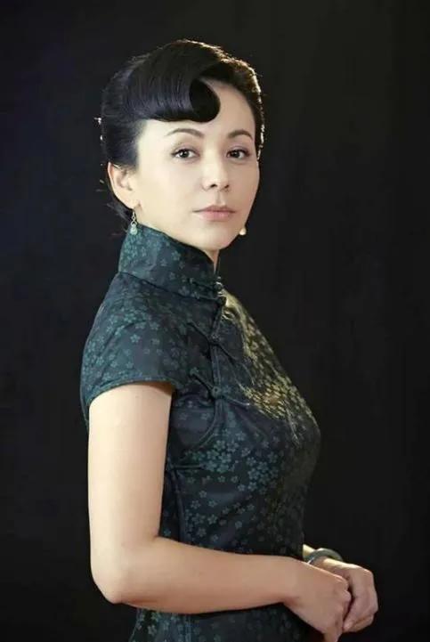 Wang Lin's story: married at the age of 24, remarried at the age of 35 ...