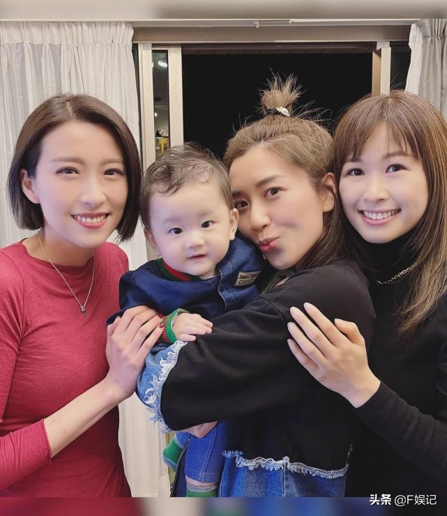 Chen Shancong's son showed a smile to Huang Zhiwen, Yao Ziling, Zhao ...